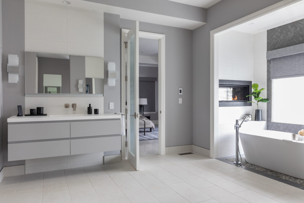 Contemporary Luxe Primary Bathroom - MSK Design Build